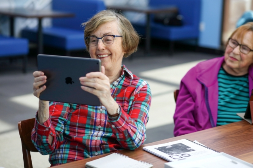 iPad Basics (first offering) – Senior Planet from AARP