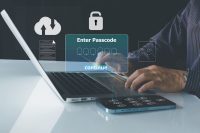 How Can I Make Things Look Bigger on My Tablet or Smartphone - Senior ...